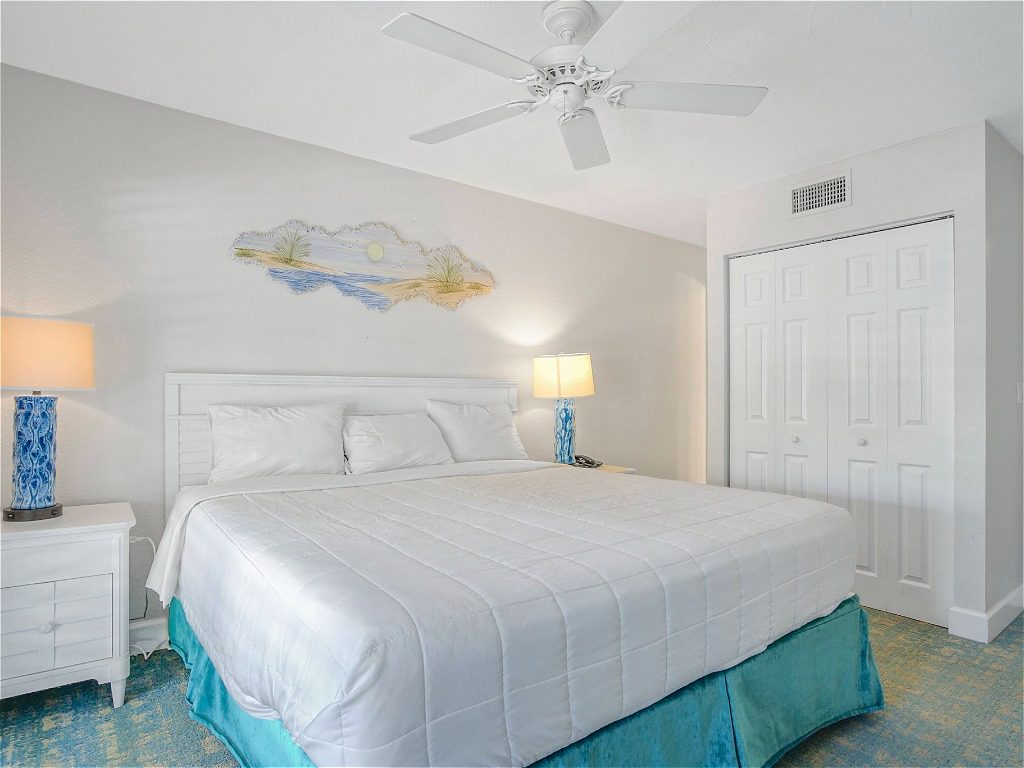 Siesta Key FL Hotel Rooms | Sea Club V Waterfront Resort